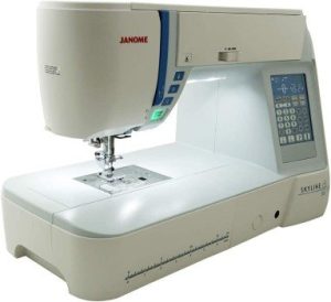 Top 7 Best Janome Sewing Machines in 2021 [Reviews]